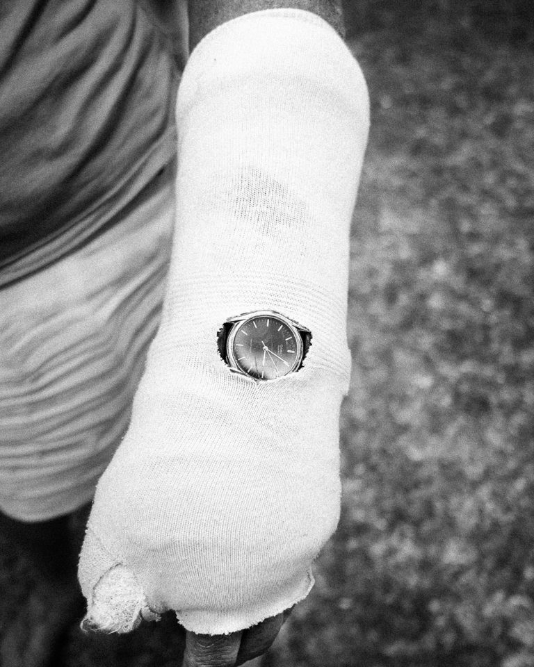 HAMBURGER EYES – Page 7 – Photo Magazine