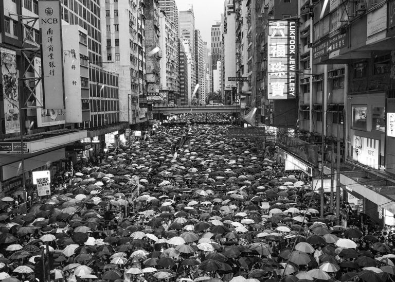 HAMBURGER EYES – Page 4 – Photo Magazine